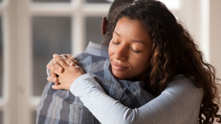 How to Live With Someone With OCD: Tips For Family & Friends